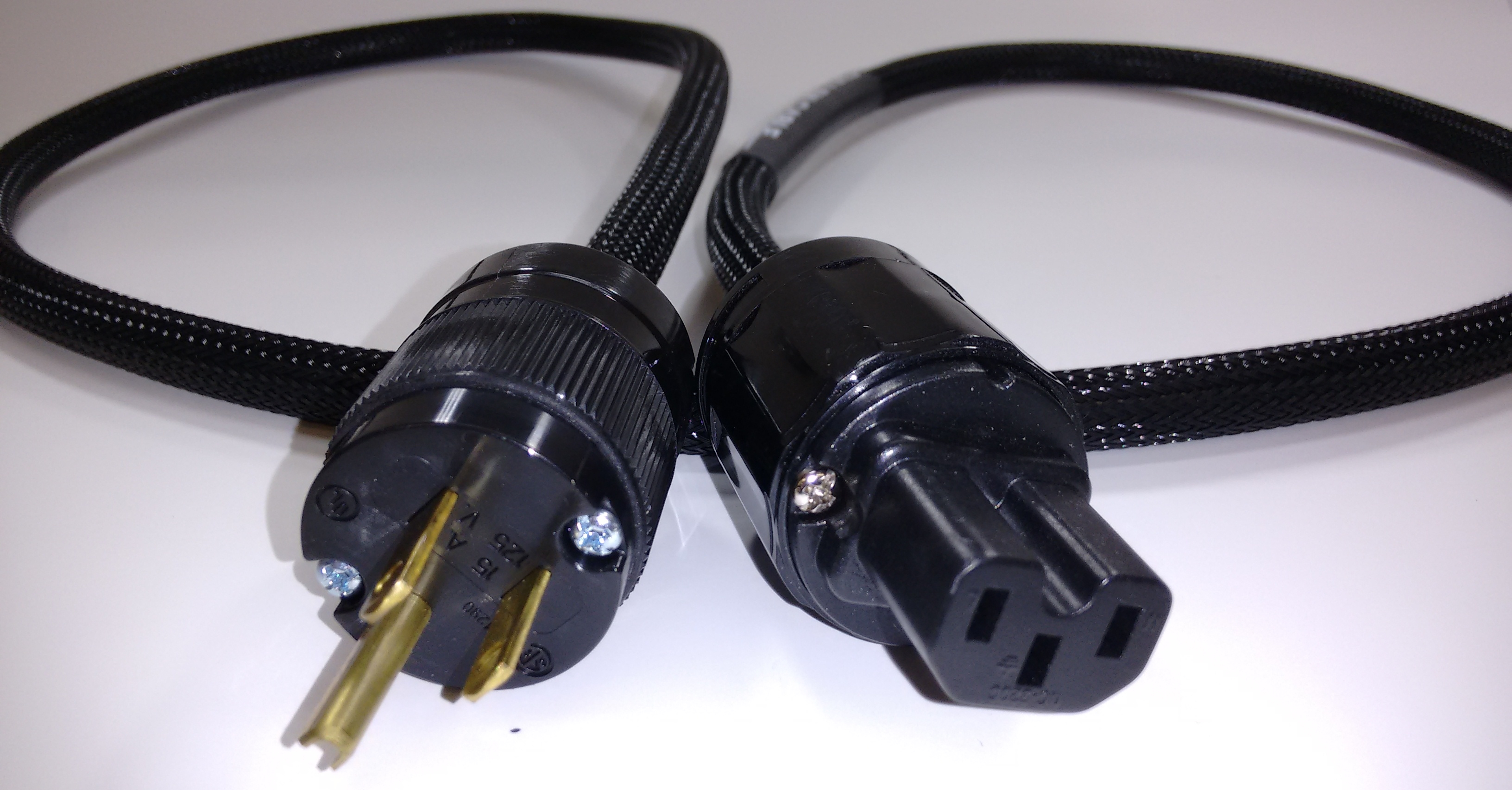 Avius Series - Cullen Cable
